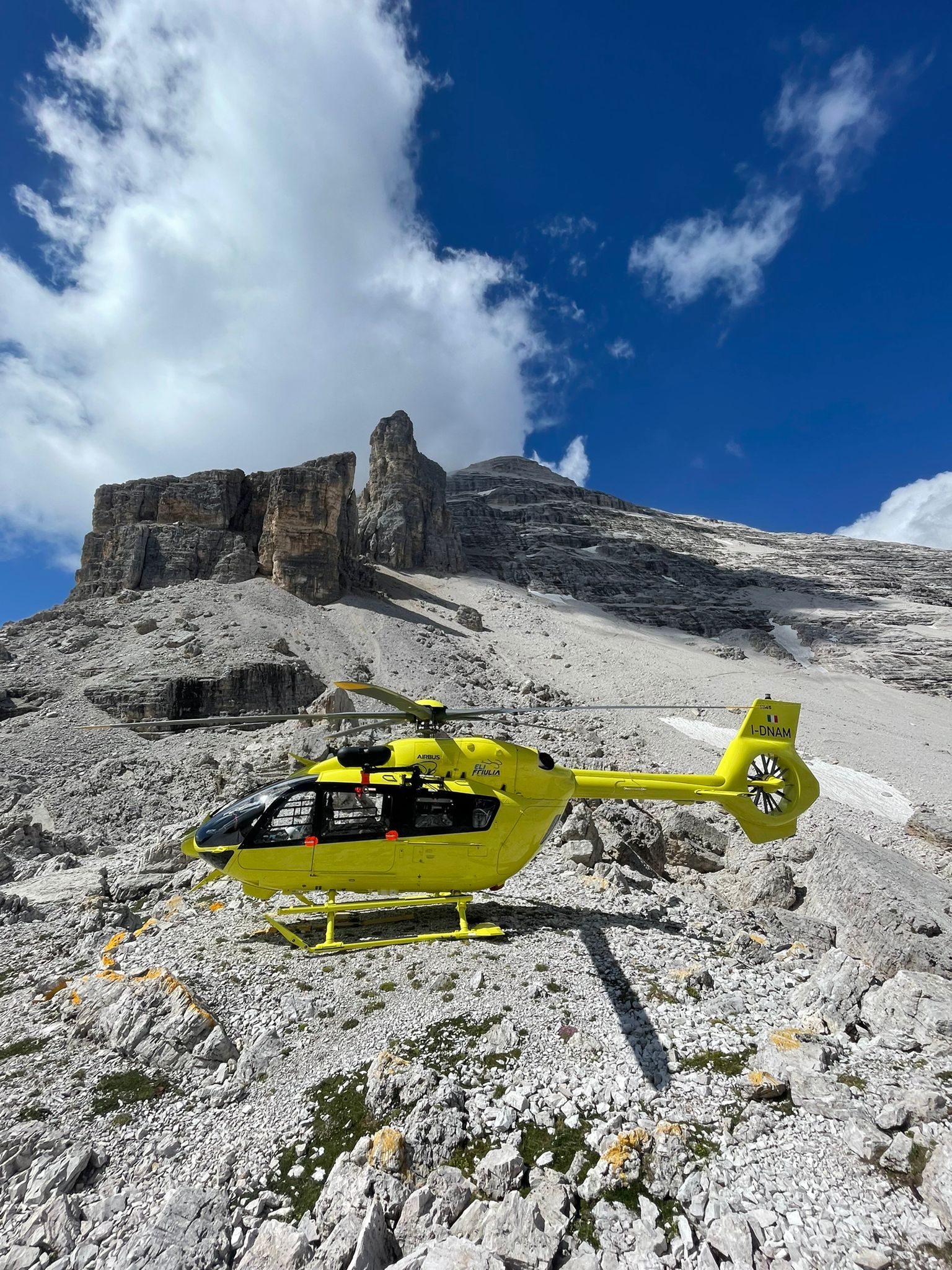 INTERVENTI A CROCE D’AUNE E TRE CIME DI LAVAREDO | Radio Cortina ...