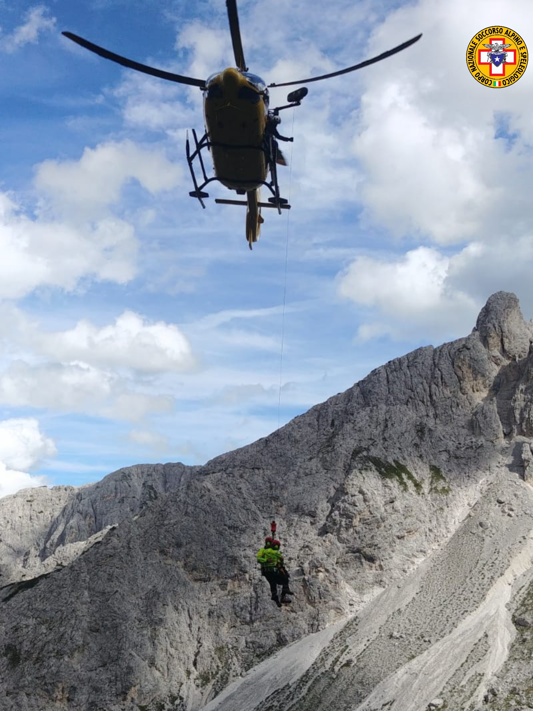 MALORE IN MONTAGNA A CORTINA D’AMPEZZO | Radio Cortina Notizie ...